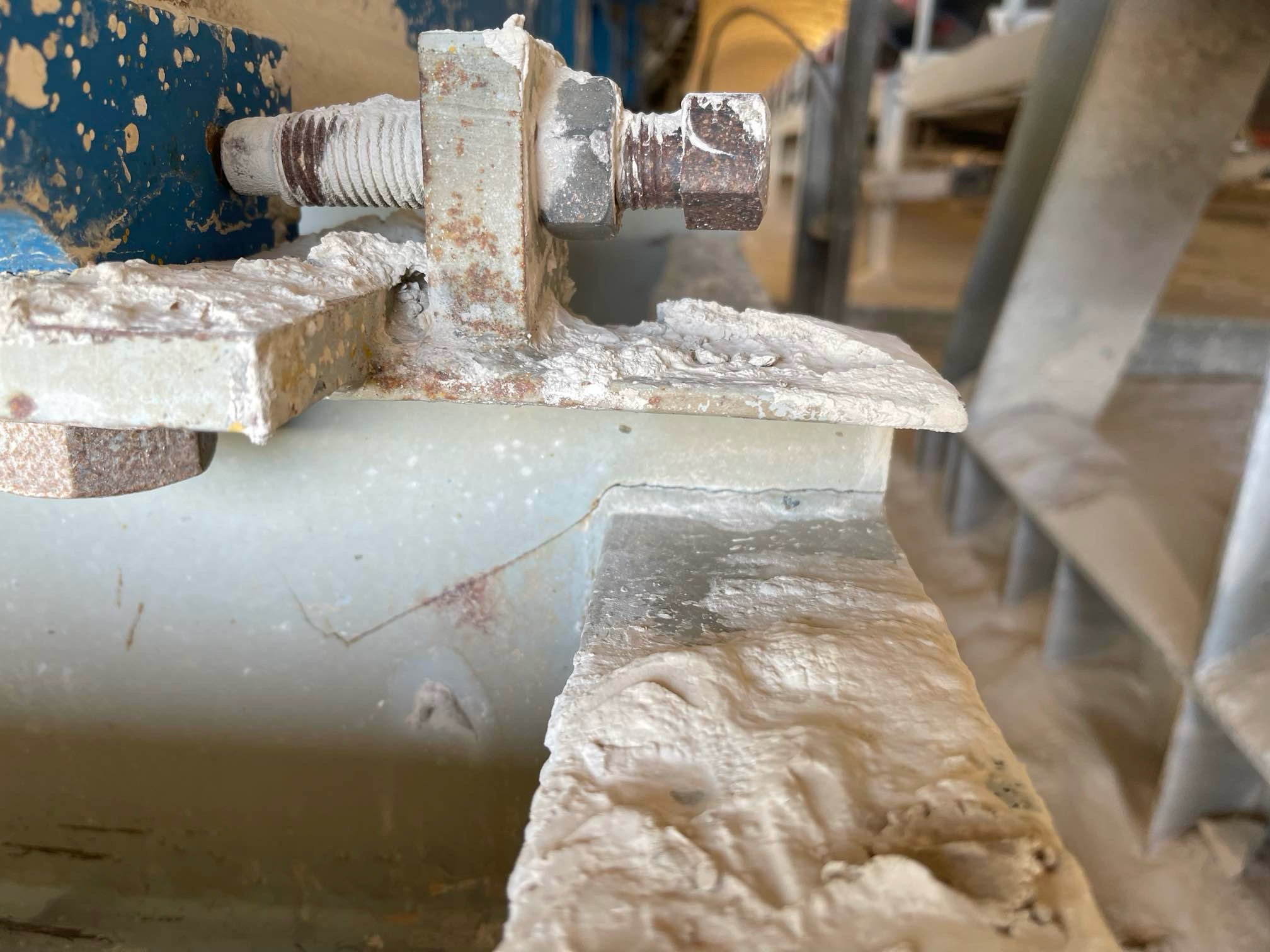 Structural Looseness in the System - CBM CONNECT®